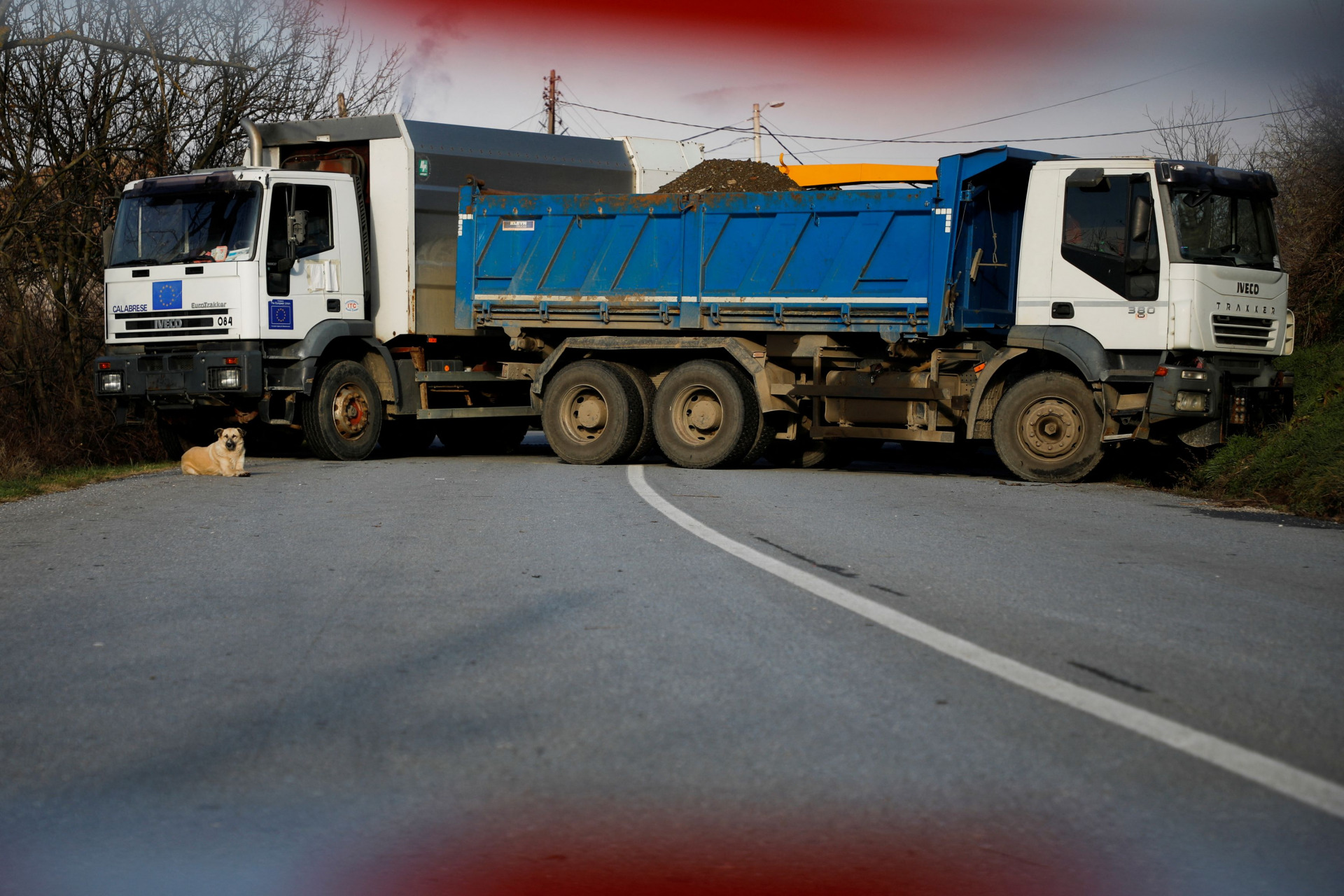 Srbi uklonili barikade prema Kosovu - Zadarski list