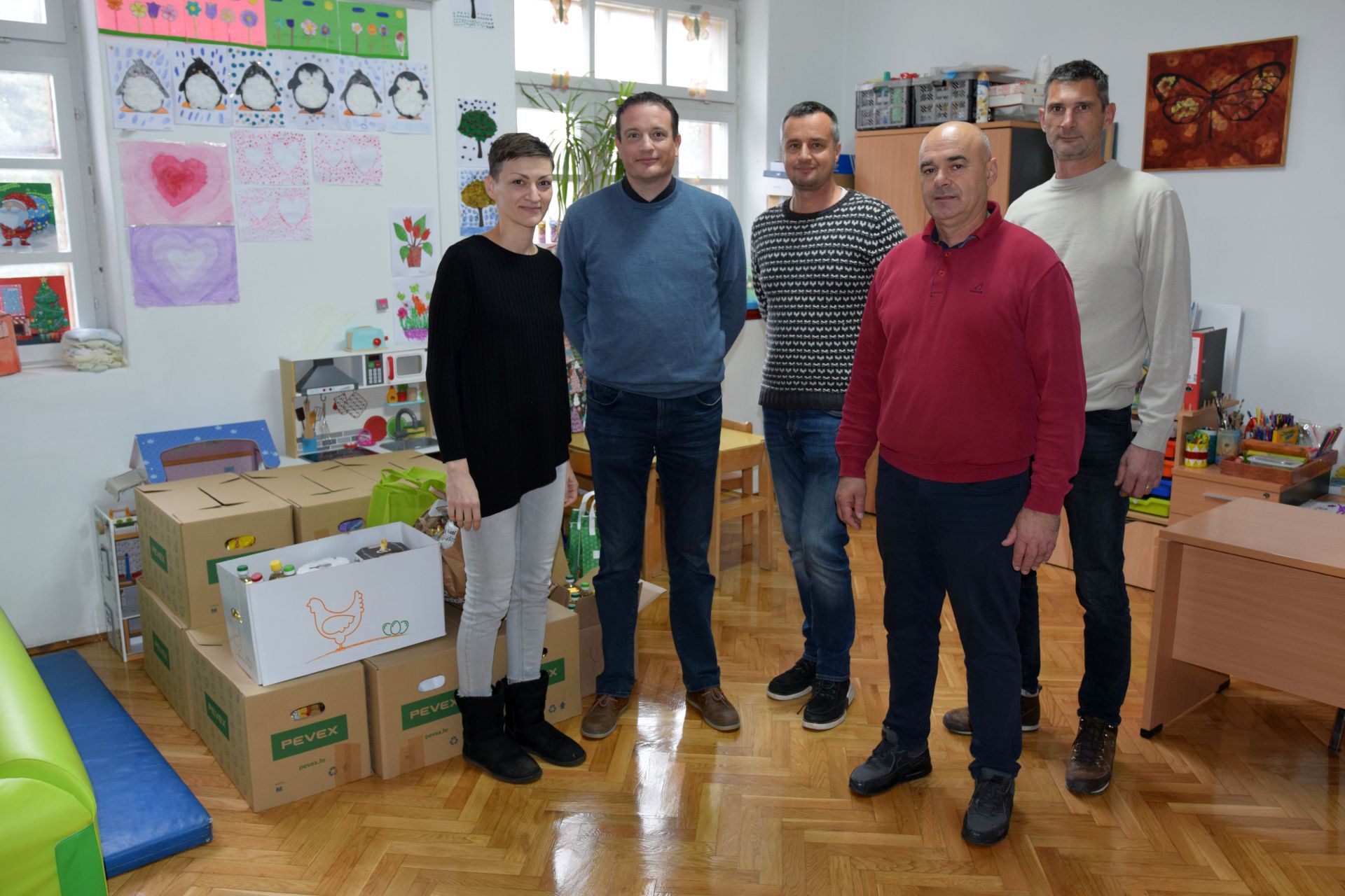 Sveučilište u Zadru prikupljalo pomoć za Udrugu za autizam Zadar ...