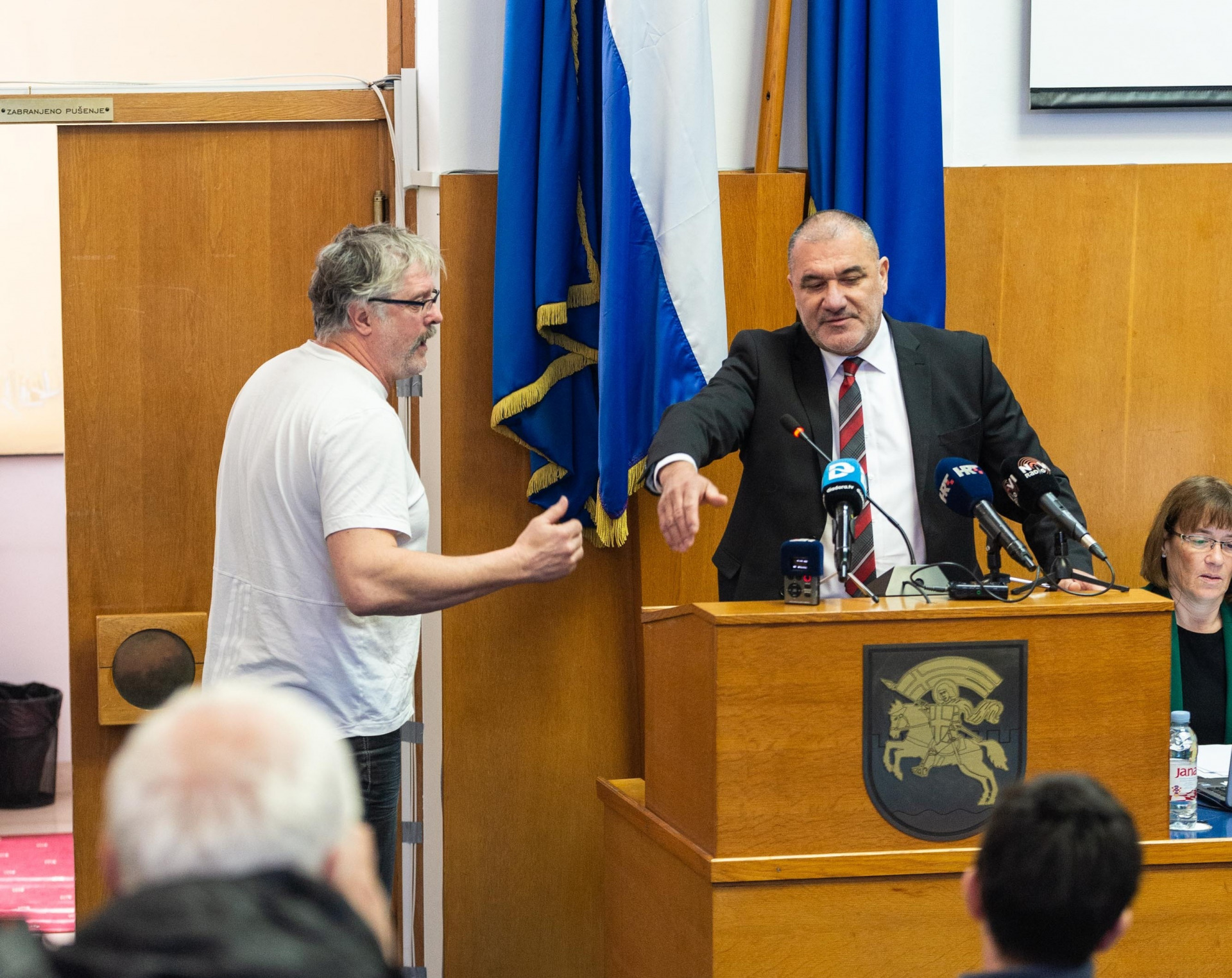 Nezapamćeno ponašanje i uvrede na Gradskom vijeću - Zadarski list