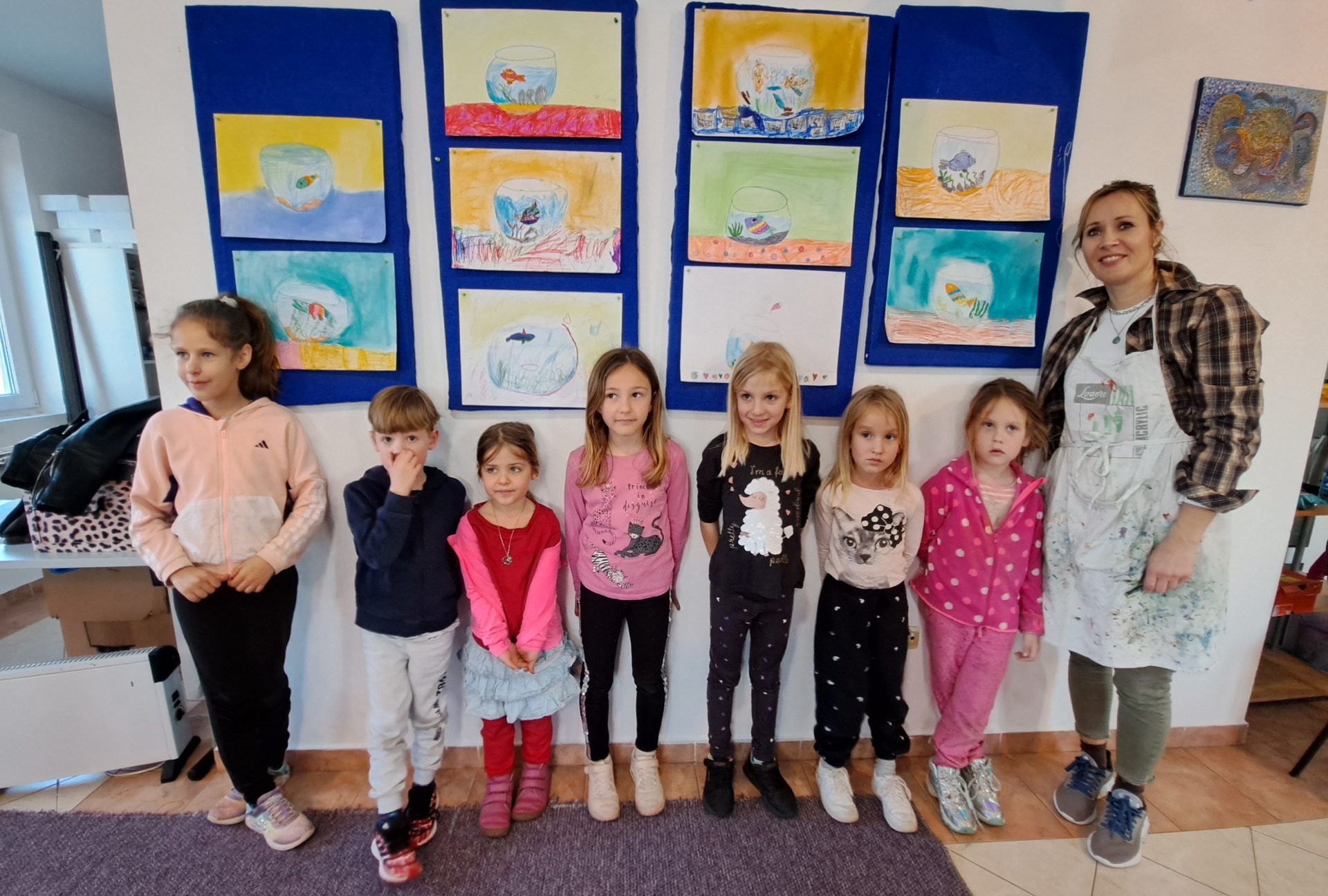 RIBICA U AKVARIJU Likovna radionica »Mala sirena« u POU Dom na žalu u ...