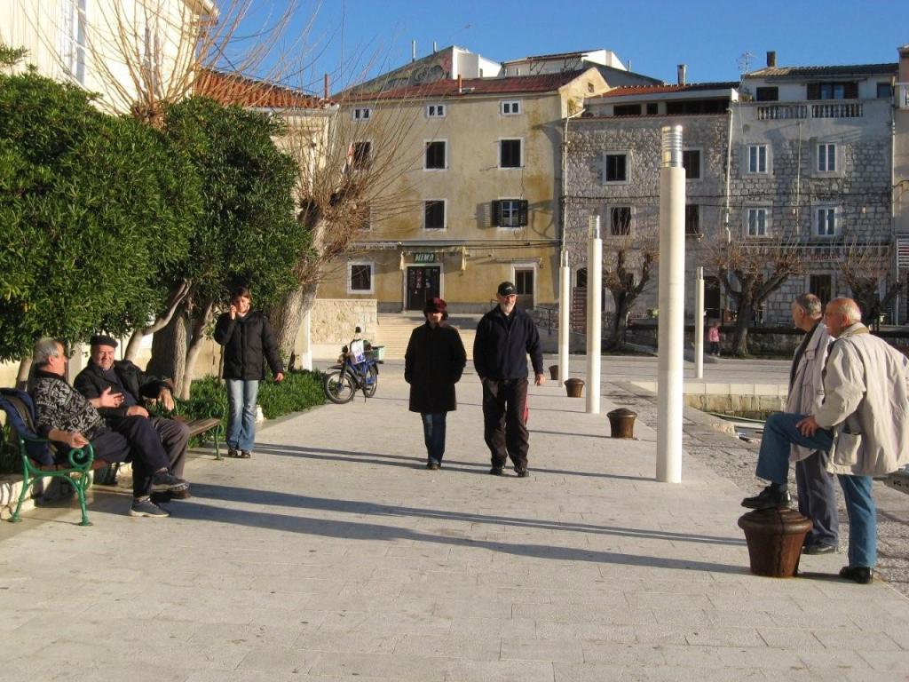 Predano 15 lista za Vijeća mjesnih odbora - Zadarski list