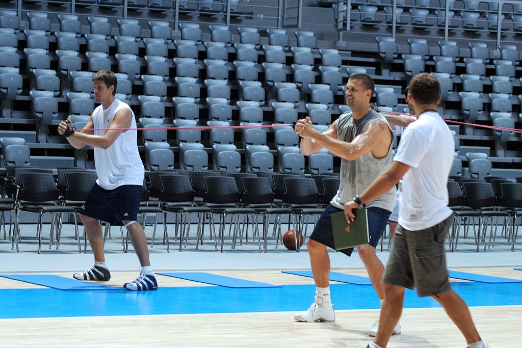 Obrisi igre u rujnu - Zadarski list