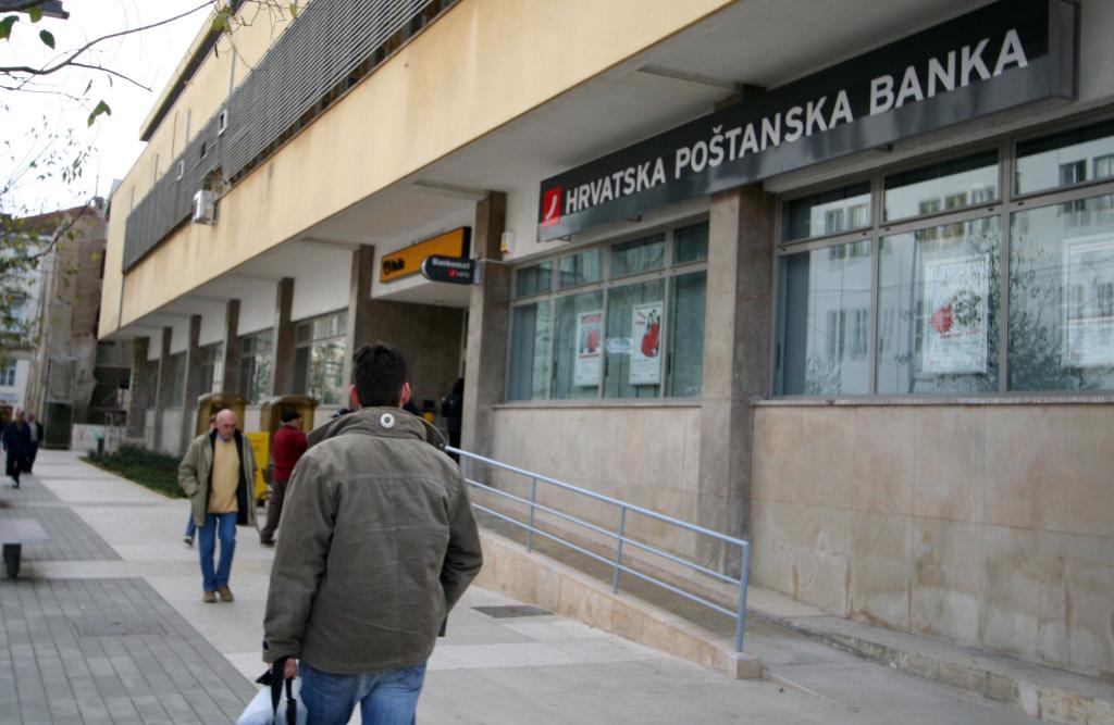 Iz zadarske podružnice umirovljena 33 zaposlenika - Zadarski list