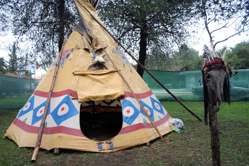 Indijansko selo Winnetouland usred Zadra - Zadarski list