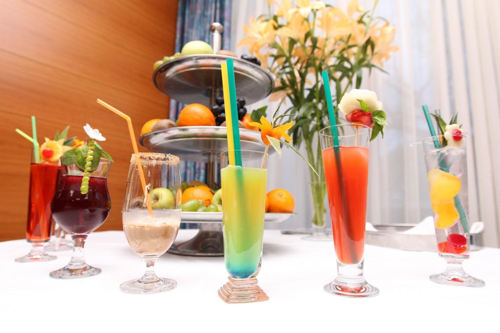 Kokteli živopisnih boja oduševili suce - Zadarski list