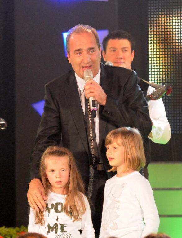 Stephanie Milda zapjevala s Mladenom Grdovićem - Zadarski list