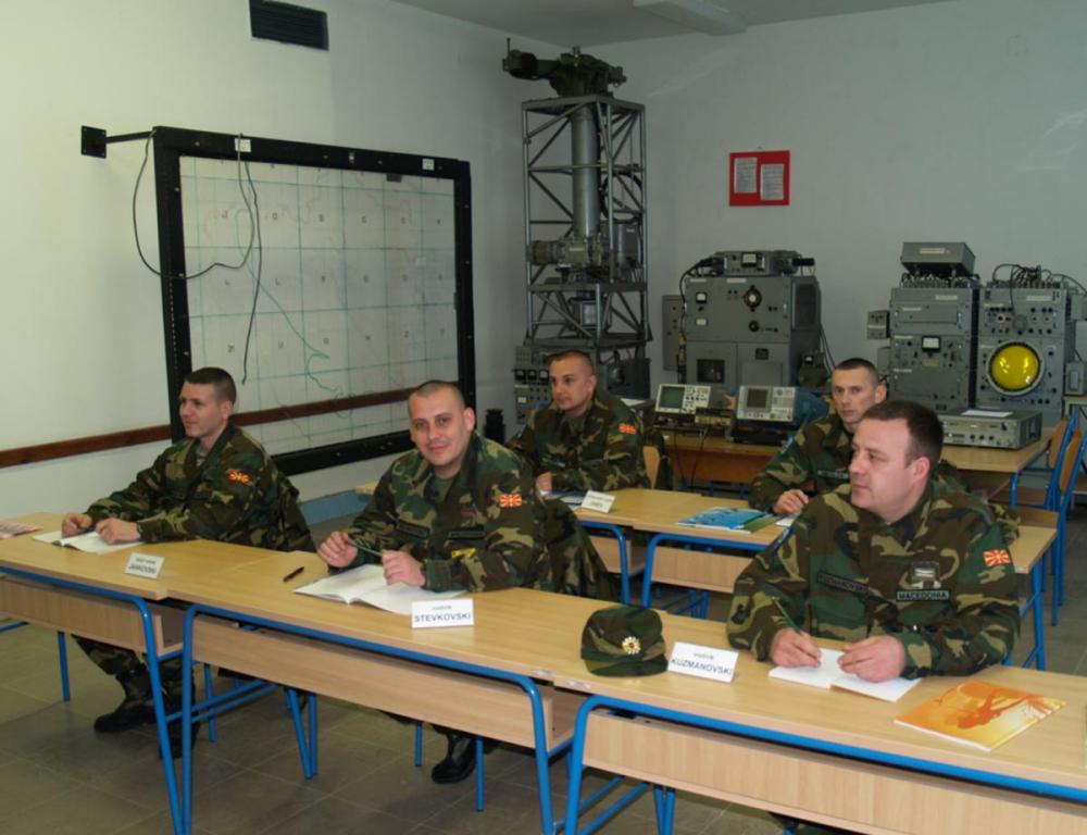 Makedonci uče o “Pametnoj obrani” - Zadarski list