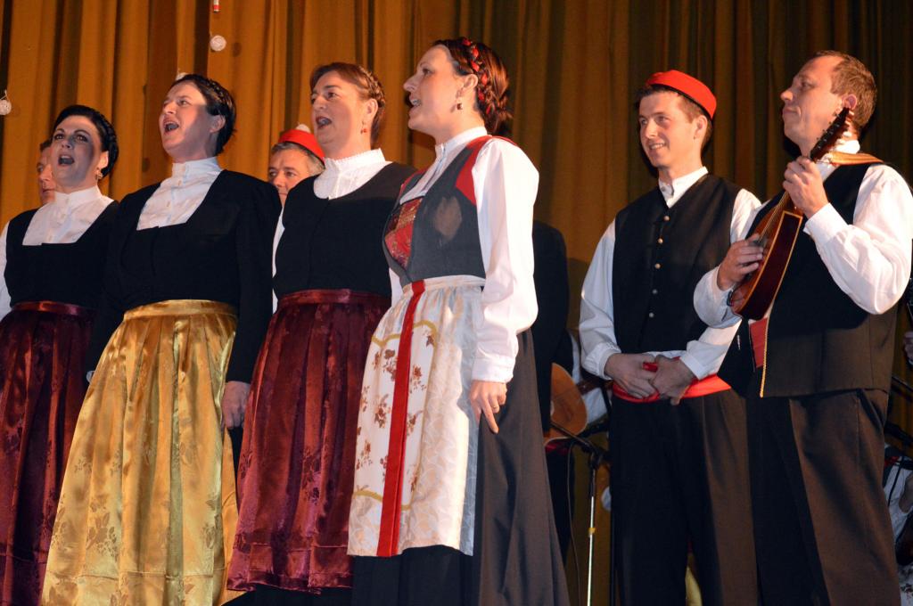 “Osluhni nutarnje zvono” KUD-a Sv. Roko i prijatelja - Zadarski list