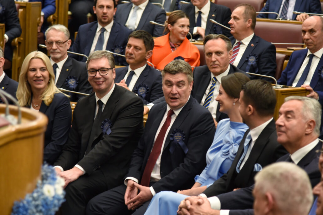 Milanović i Vučić sjedili zajedno na inauguraciji novog crnogorskog ...