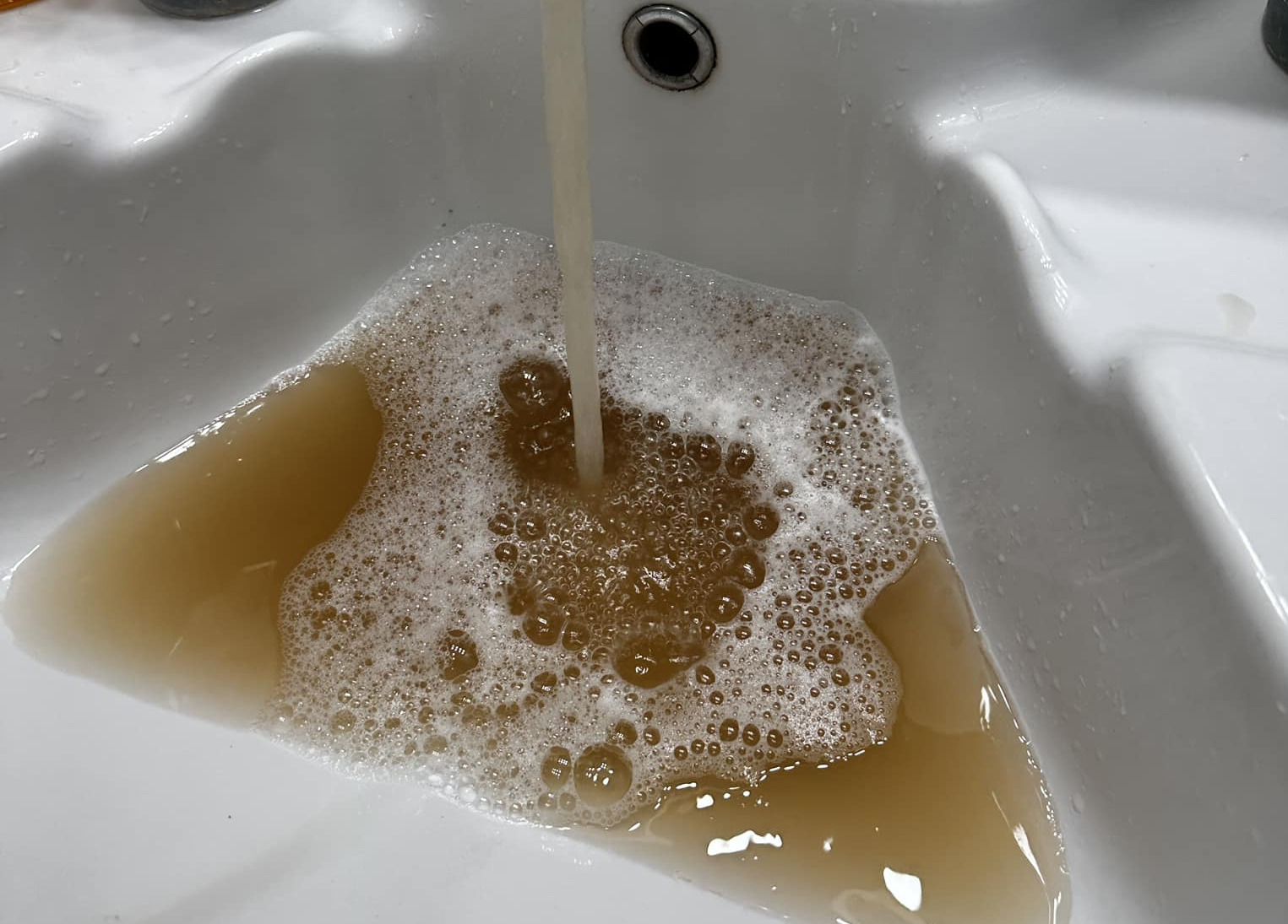 Ogorčena Zadranka: 'Zašto nakon svakih radova voda mora biti ovako ...