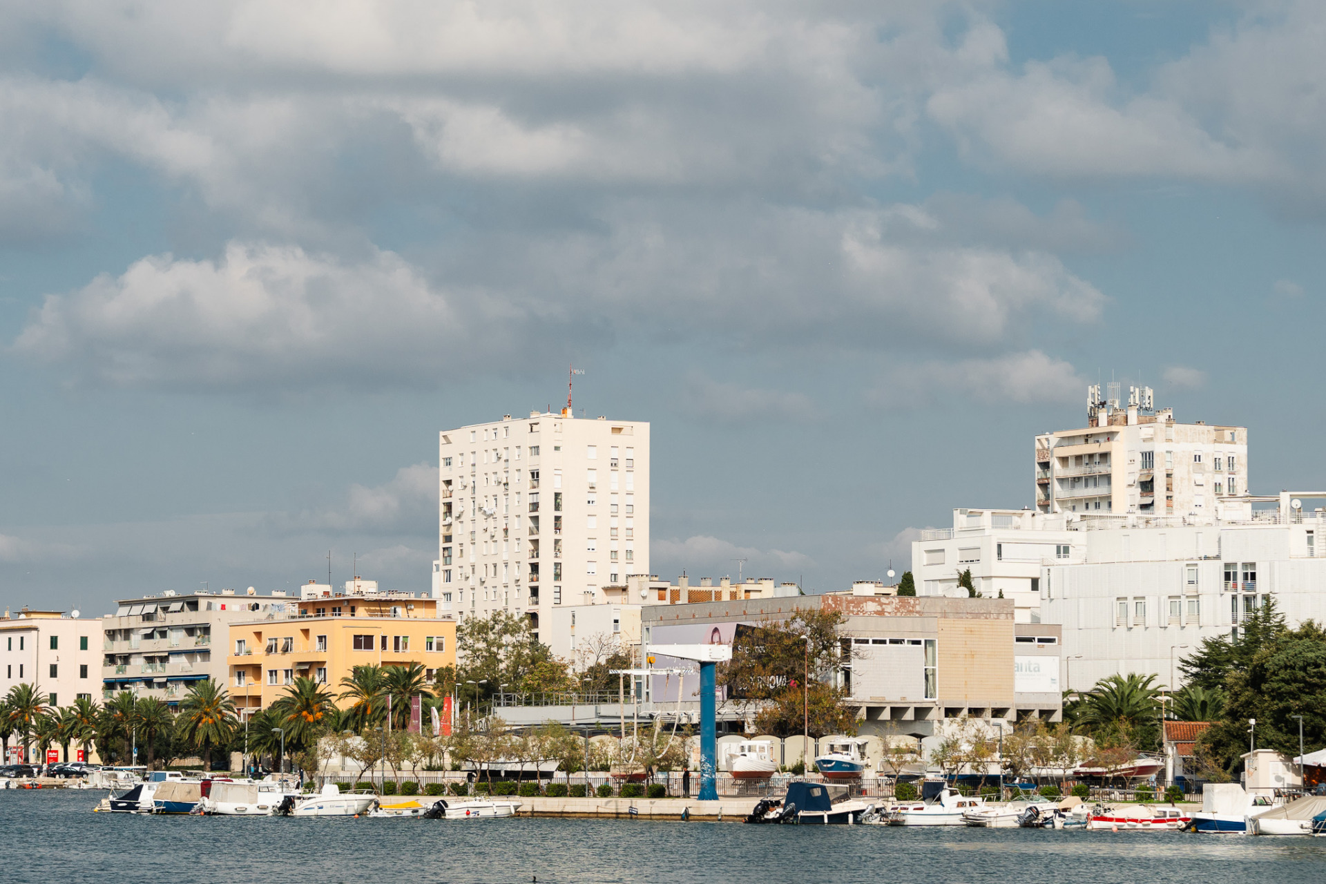 Iz ugostiteljskog objekta na Branimiru ukraden novac - Zadarski list