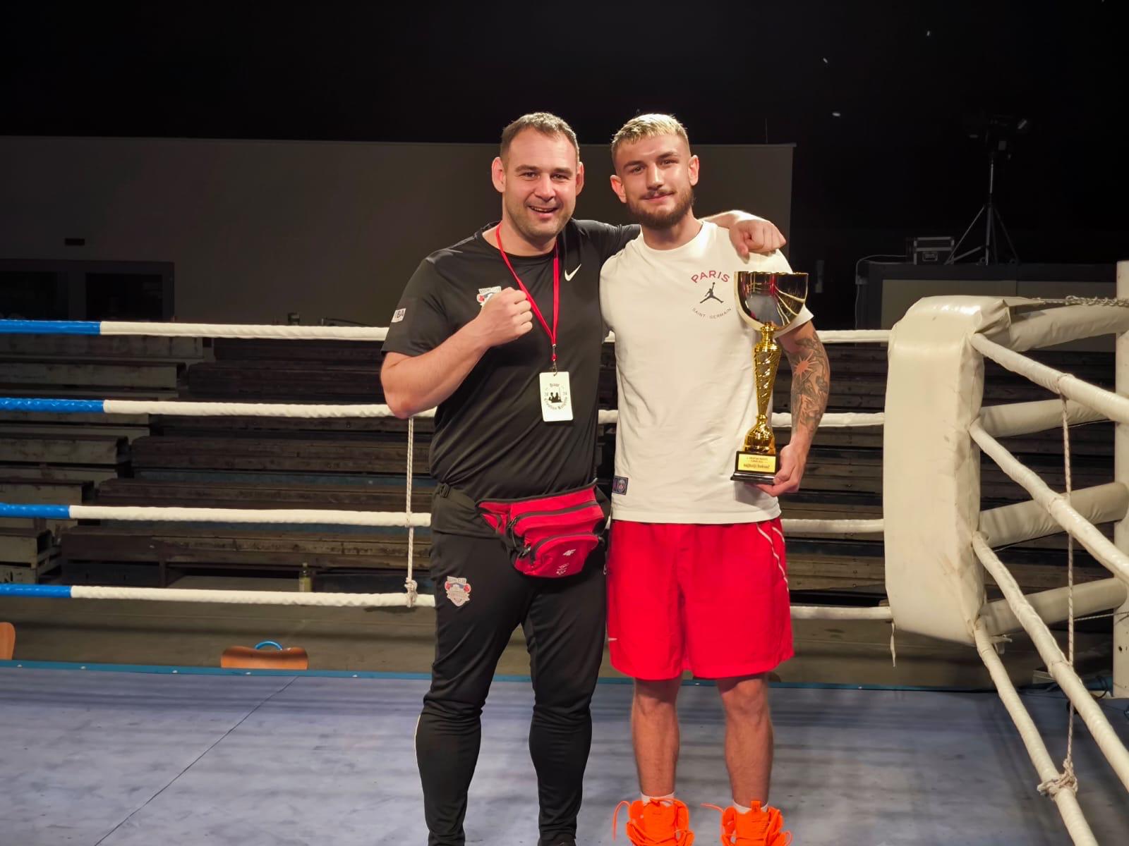 Petar Krešimir Knežević na svom prvom velikom međunarodnom natjecanju ...