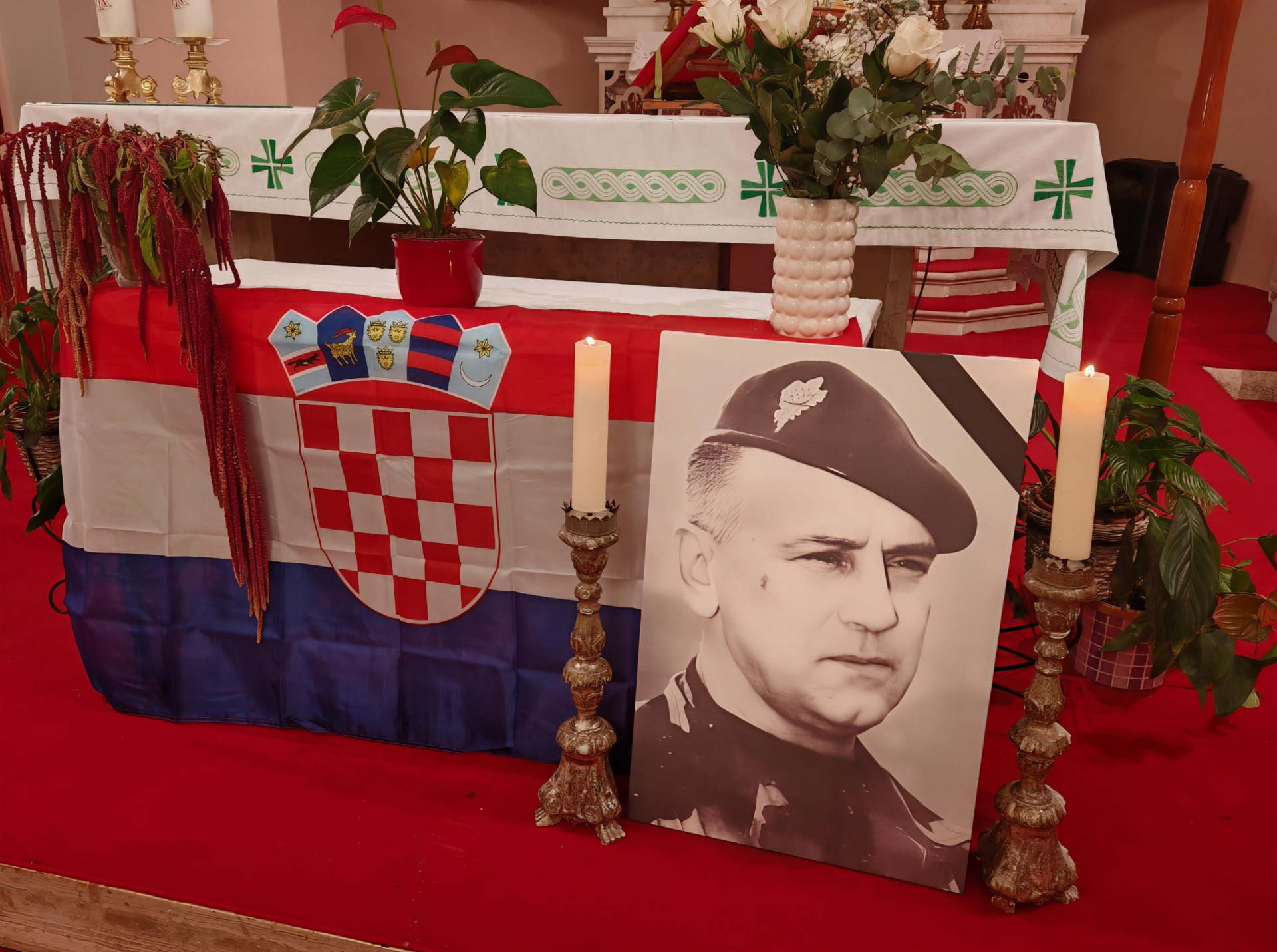 U Pakoštanima održana misa zadušnica za generala zbora Antu Rosu ...