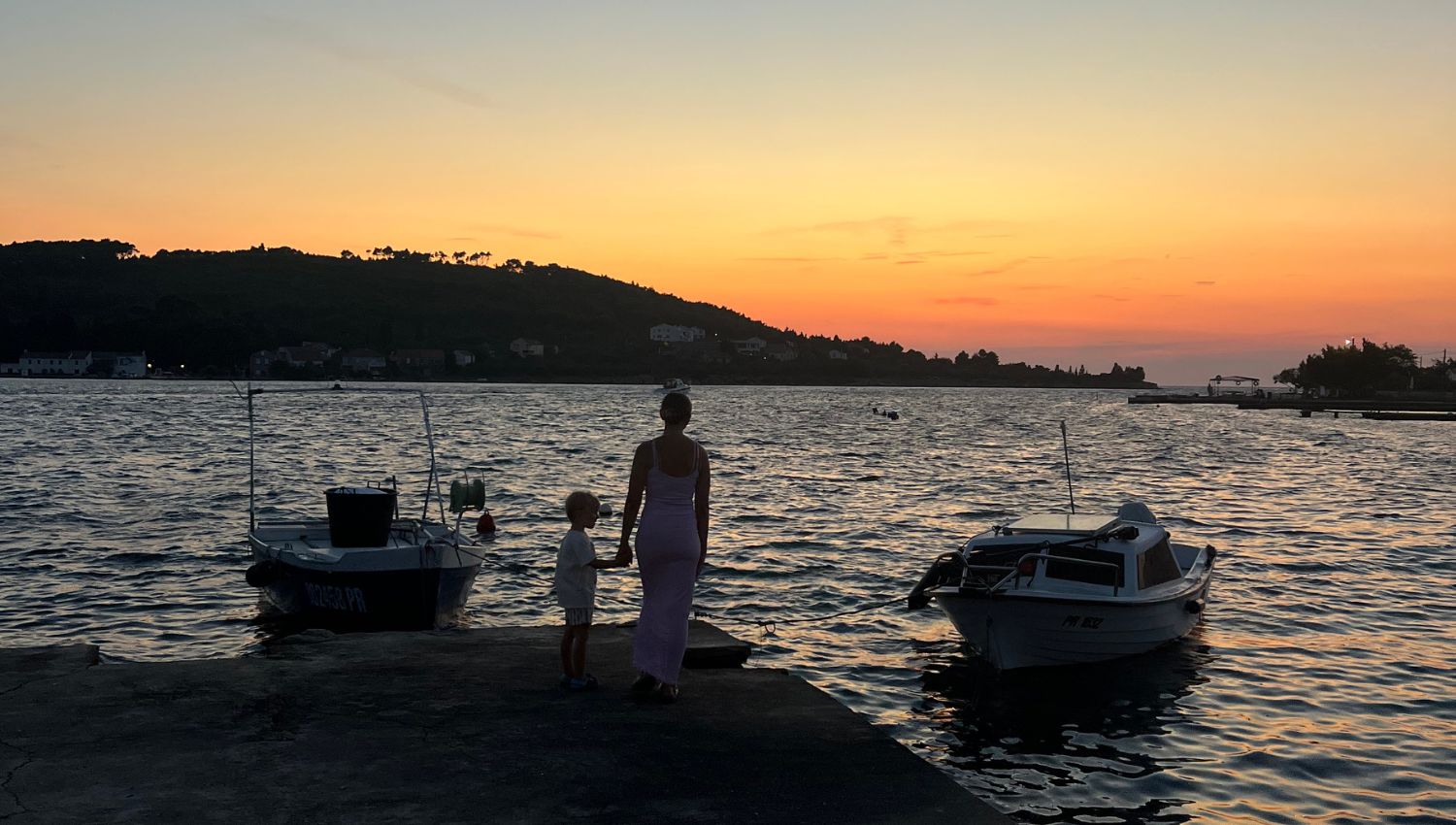 Mlada obitelj iz Zagreba preselila na Ugljan: "Zvučalo je kao da idemo na Mars" - Zadarski list